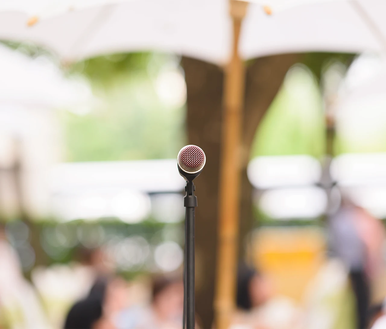 De beste grappen in de trouwspeech | Trouwen.nl